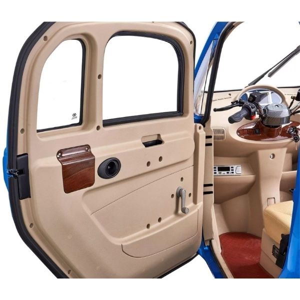 Green Transporter Q Runner Electric Transport Scooter — Easy Motion